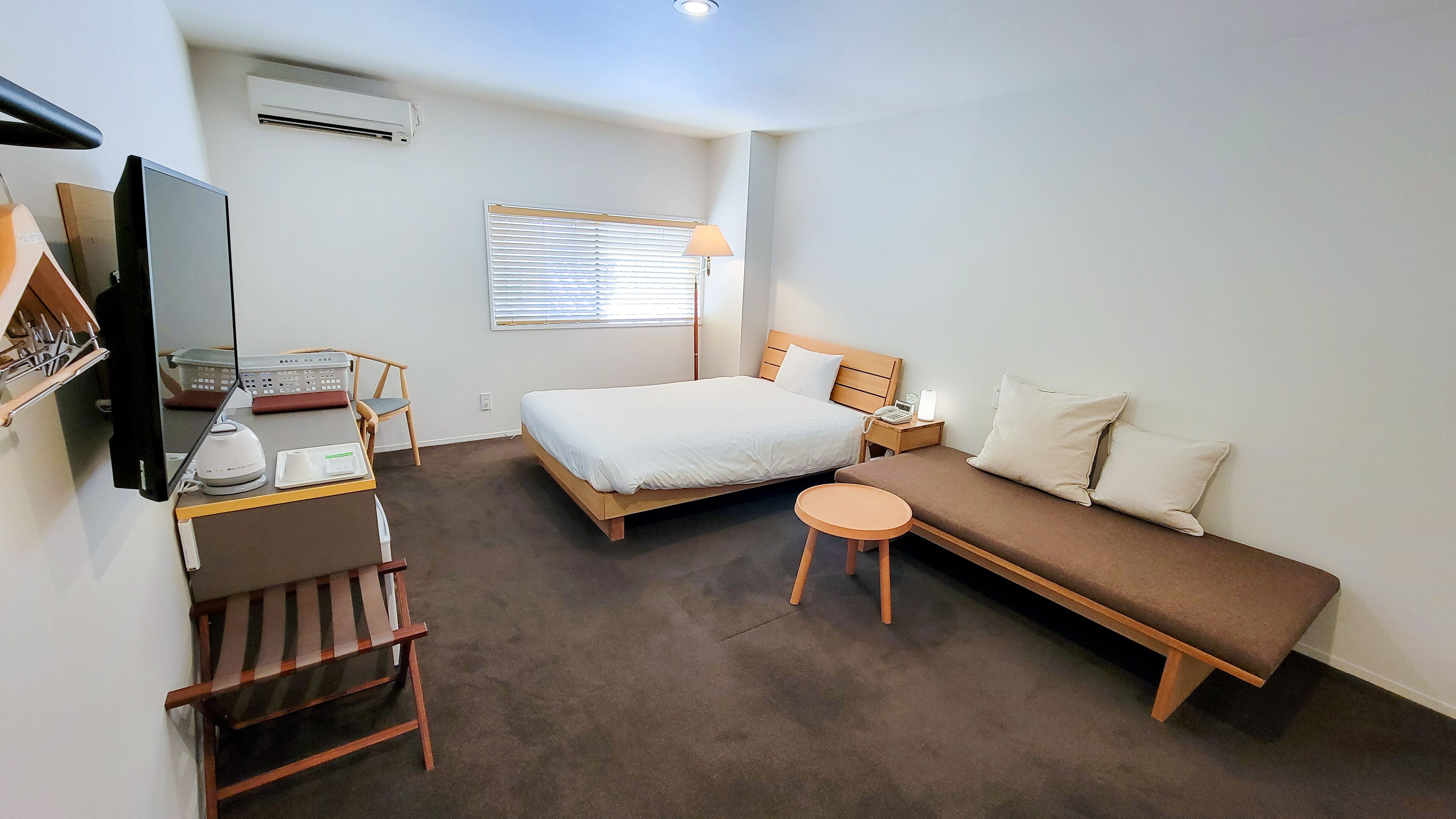 Quarto casal, para não fumantes | Escrivaninha, Wi-Fi de cortesia, roupa de cama