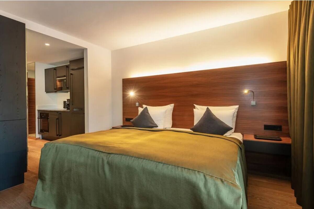 Estúdio Comfort, varanda, vista para a montanha | 1 quarto, roupa de alta qualidade, edredões de penas, cofre no quarto