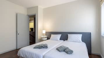 Apartamento, 3 quartos, varanda | 3 quartos, com decoração personalizada, berços/camas para crianças