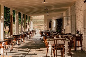 Café da manhã, almoço e jantar