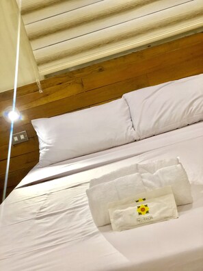 Quarto duplo luxo | Quartos à prova de som, Wi-Fi de cortesia, roupa de cama