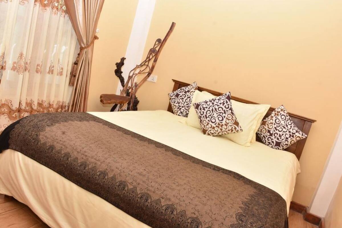 Quartos insonorizados, Wi-fi grátis, roupa de cama fornecida