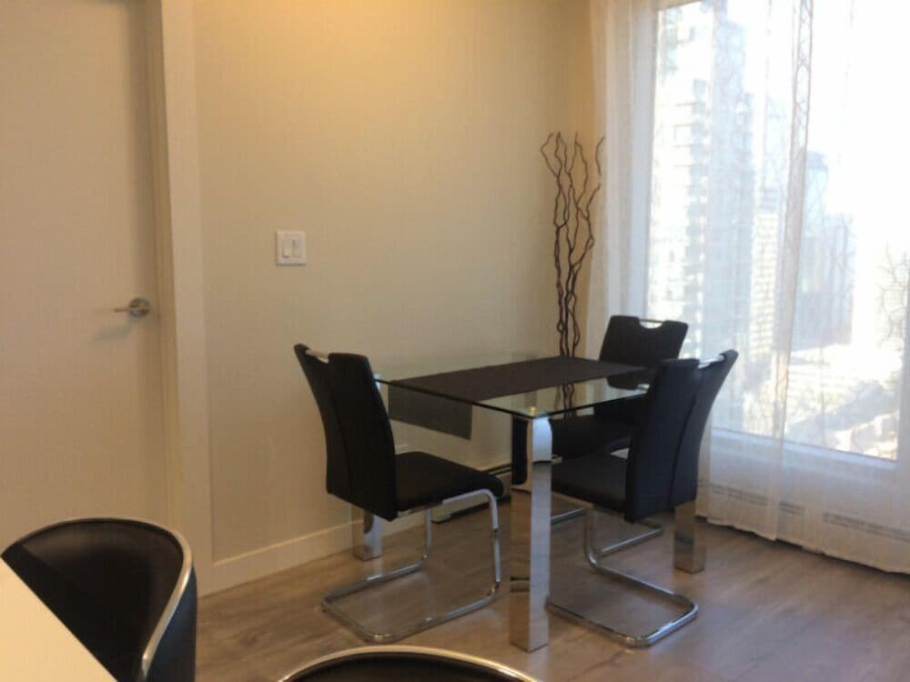 Concept Ouvert Et Vue Imprenable - Edmonton