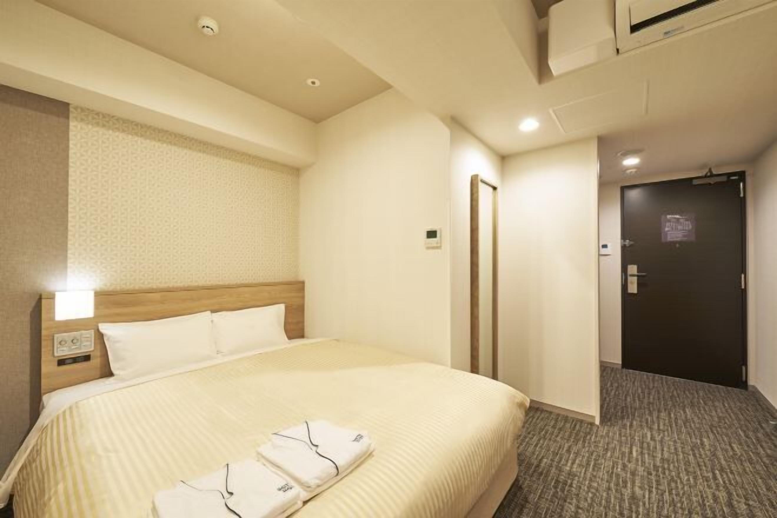 Secretária, ferro/tábua de engomar, Wi-fi grátis 