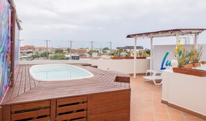 Piscina interior/exterior