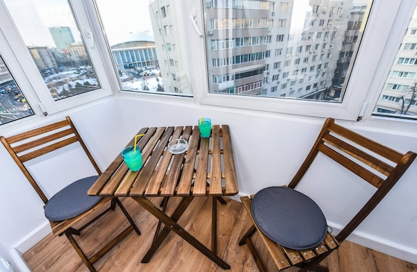 Twin 3 Apartment - Cismigiu Gardens - Bucharest