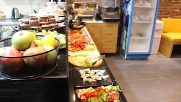 Pequeno-almoço tipo buffet diário incluído