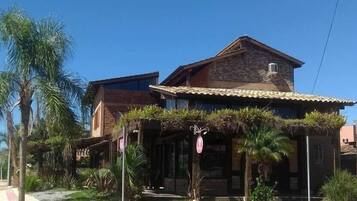 Fachada do alojamento