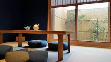 Quarto Standard, não fumadores (Family) | Cofre no quarto, com decoração personalizada, Wi-fi grátis