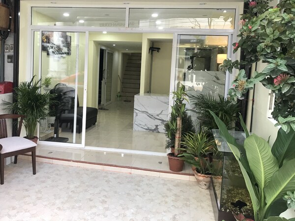 Harry's Residence - Bangkok