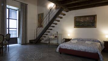 Suíte luxo (Alessandra) | 2 quartos, lençóis italianos Frette, roupas de cama premium