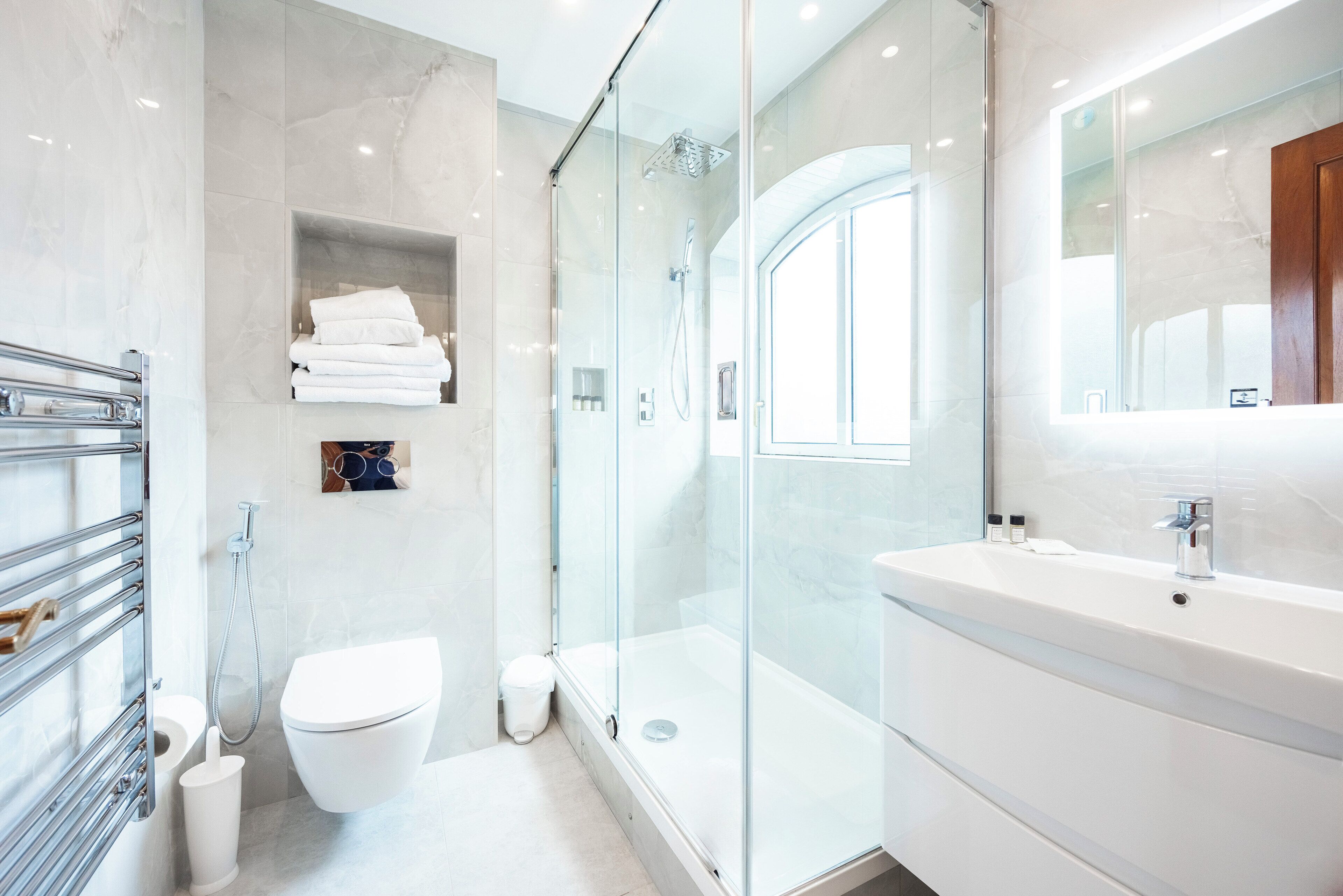 Apartamento luxo, 2 quartos (2 Bathroom, 1 Ensuite) | Chuveiro