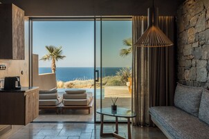 Wave Suite (Sea View with Private Pool) | Sala de estar