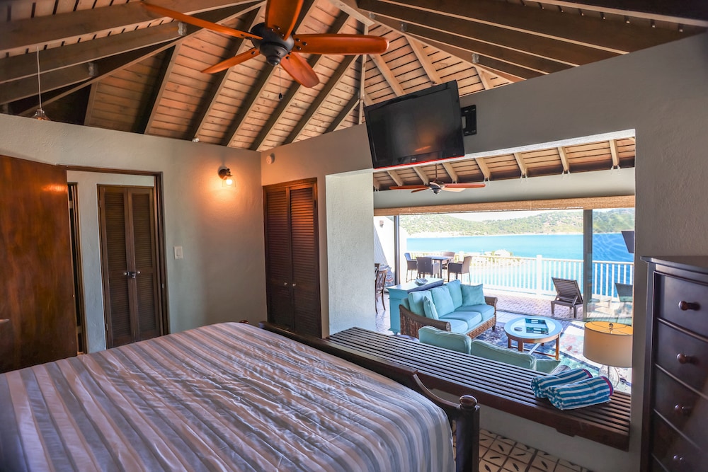 Stop! You Just Found Your Vacation Home W/ Breathtaking Views! C'est Jolie D-27! - U.S. Virgin Islands