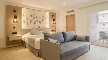 Cofres nos quartos, escrivaninha, Wi-Fi de cortesia, roupa de cama