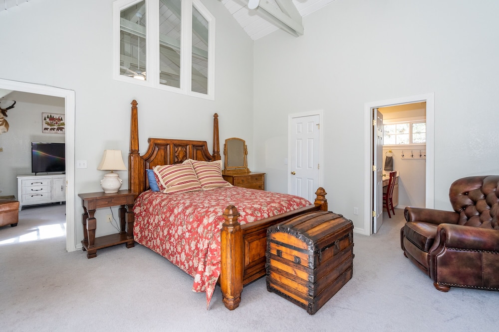 Magdalena Cottage On 1/2 Acre - Flagstaff, AZ