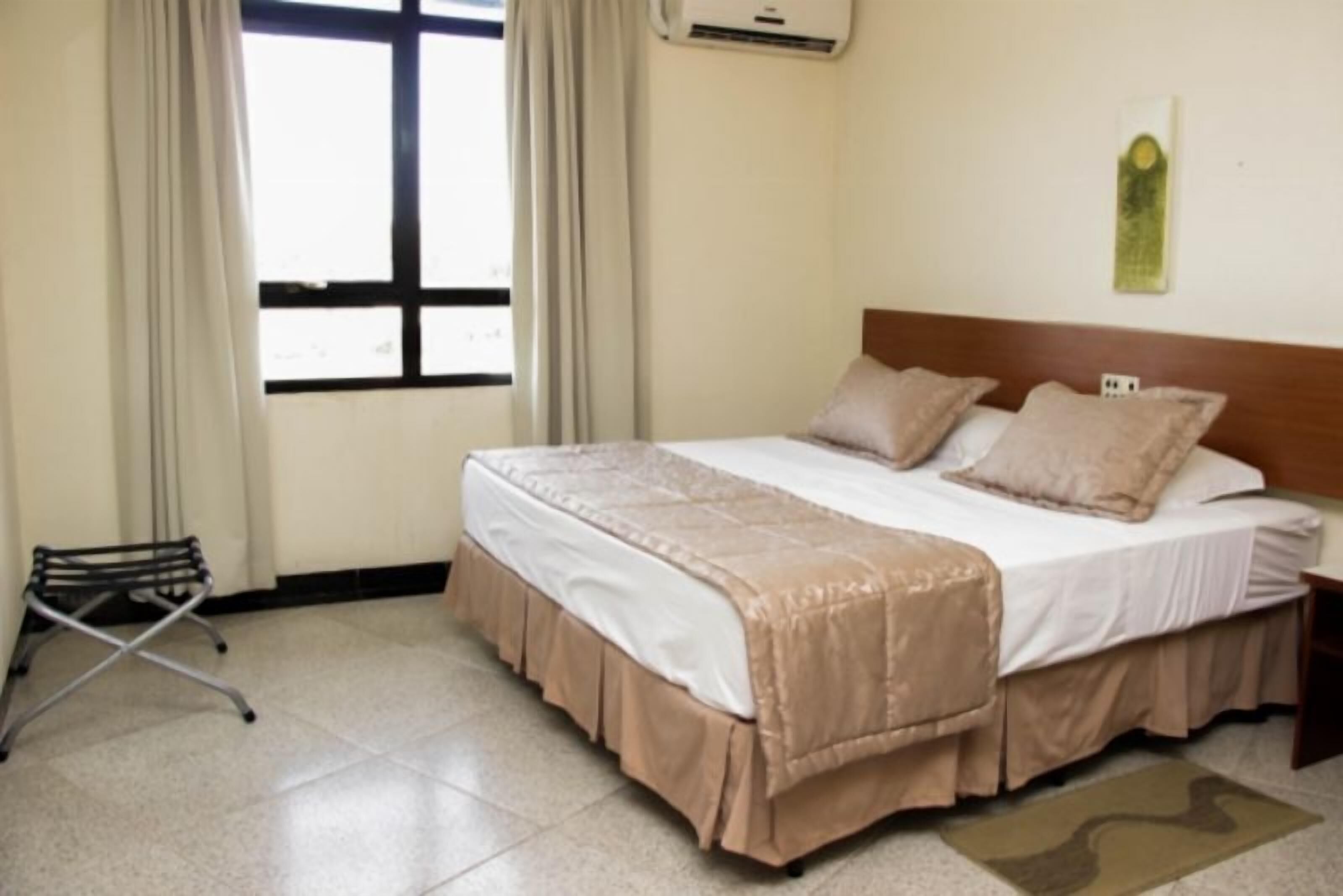 Minibar, Wi-fi grátis, roupa de cama fornecida 