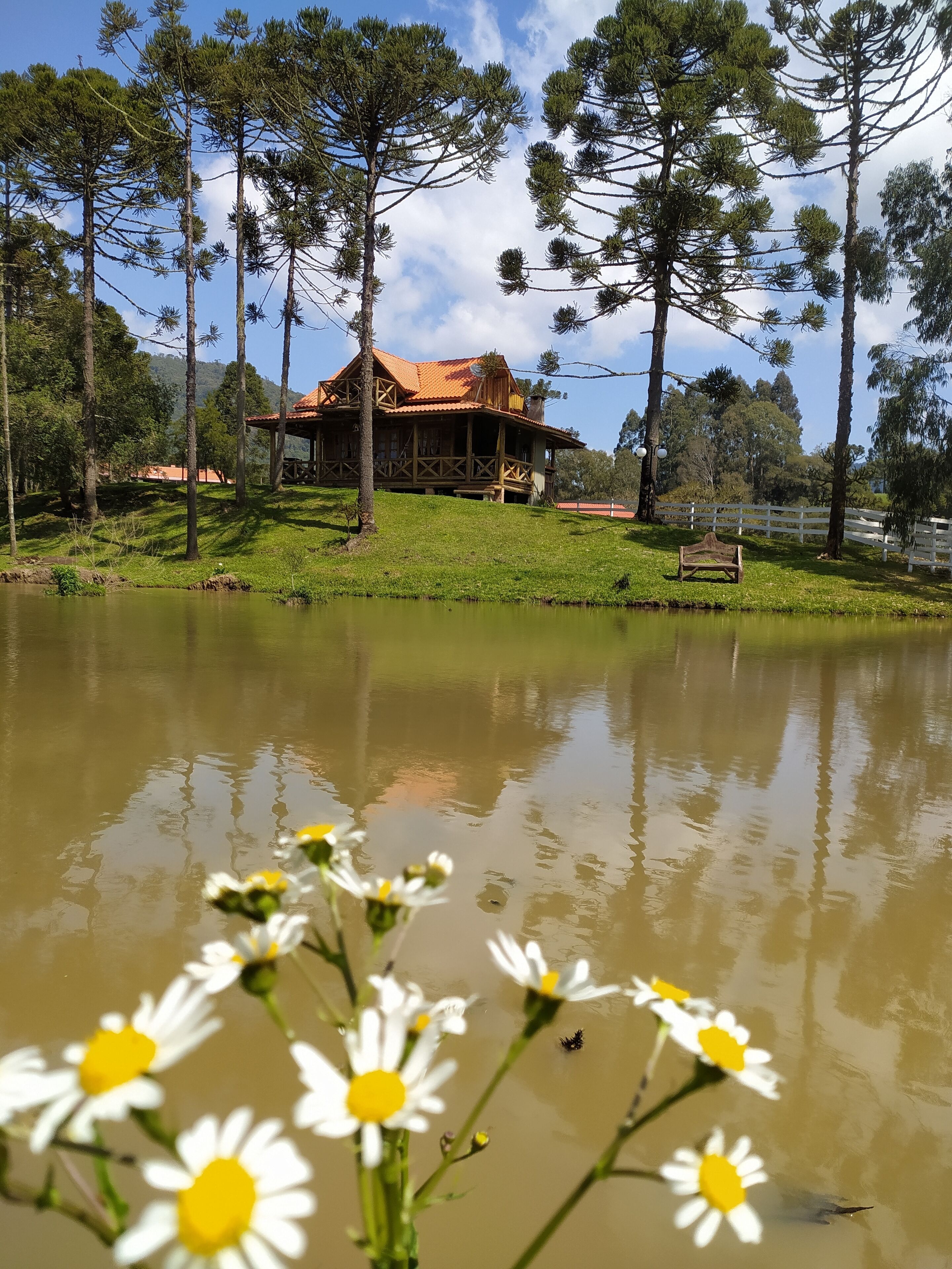 Fachada da propriedade