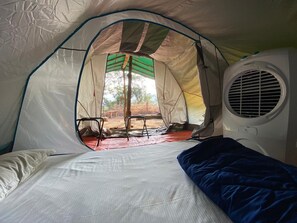 Tenda Standard | Roupa de cama fornecida 