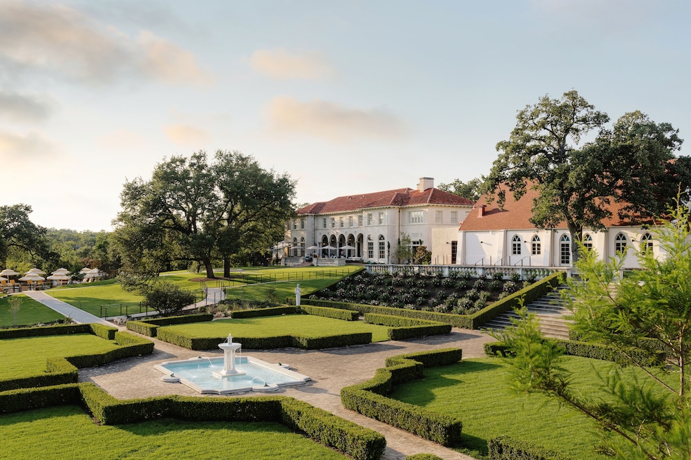 Commodore Perry Estate, Auberge Resorts Collection - Austin, TX