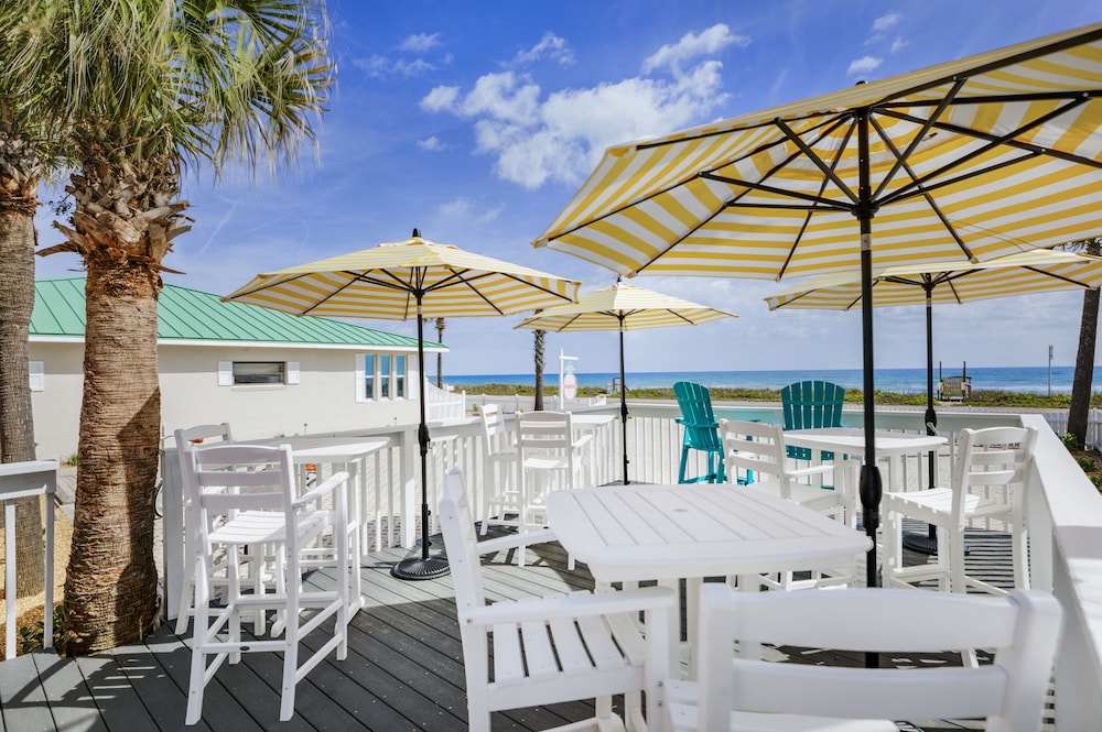Charming Oceanfront Boutique Hotel - Suite 4 - Flagler Beach