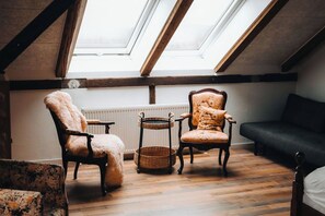 Quarto Familiar (Høstværelset) | Cortinas/cortinados opacos, quartos insonorizados, Wi-fi grátis