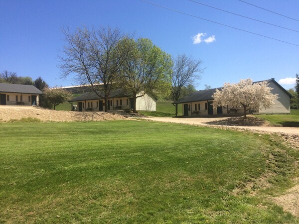 Trailside Inn - Illinois