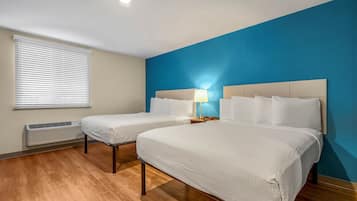 Secretária, secretária adequada para computadores portáteis