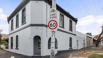 Entrada do alojamento