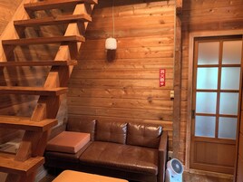 Dúplex Superior | Quartos insonorizados, Wi-fi grátis, roupa de cama fornecida 