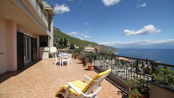 Apartamento, 2 quartos | Terraço/pátio interior