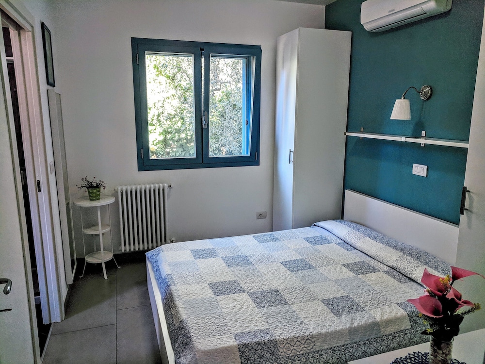 Zweizimmerwohnung Am Sehr Schönen Meer In Mattinata, Gargano - Foggia