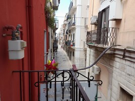 Estúdio Comfort | Roupa hipoalergénica, com decoração personalizada 