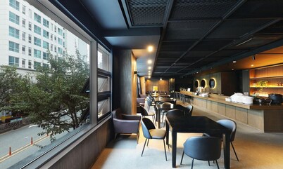 Cheongju The Mark Hotel