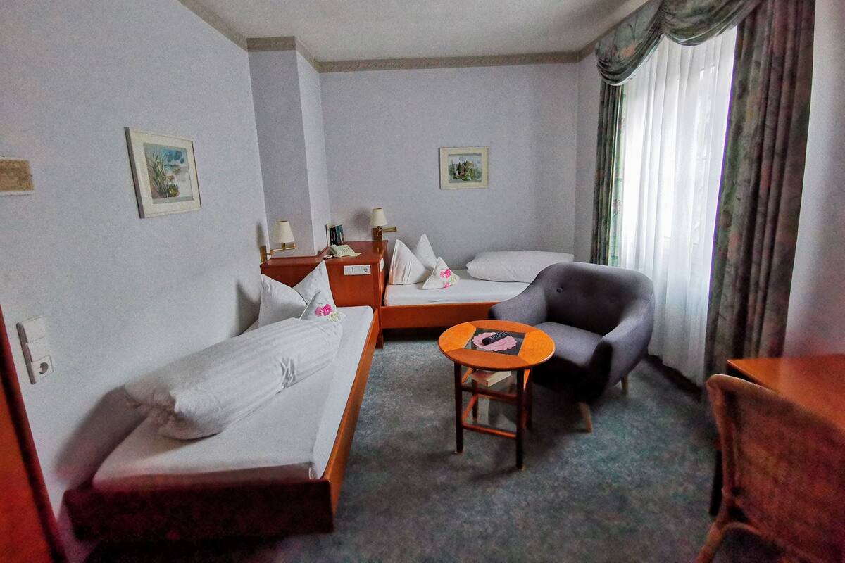 Quarto Twin Standard | Wi-fi grátis, roupa de cama fornecida