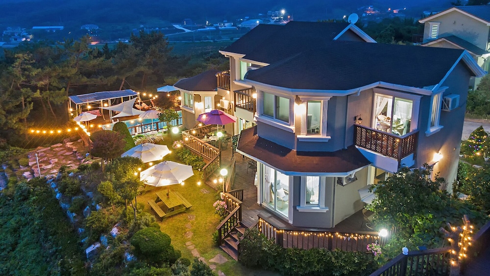 Anmyeondo In You Pension - Incheon