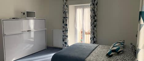 Quarto Familiar, 2 camas queen-size | Ferro/tábua de engomar, berços/camas para crianças grátis, Wi-fi grátis