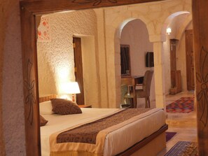 Quarto quádruplo conforto | Roupas de cama de algodão egípcio, roupas de cama premium, frigobar