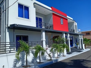 Fachada da propriedade