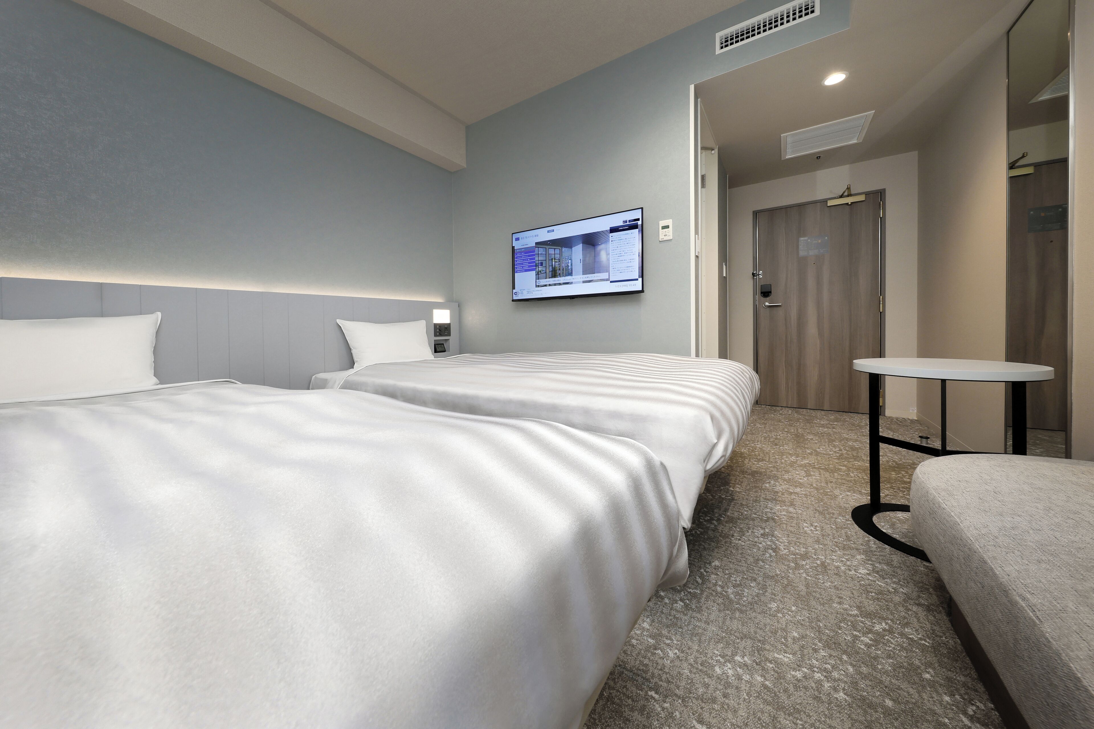 Quarto Twin, não fumadores (Renovated, Room size 15 sqm) | Secretária, Wi-fi grátis 