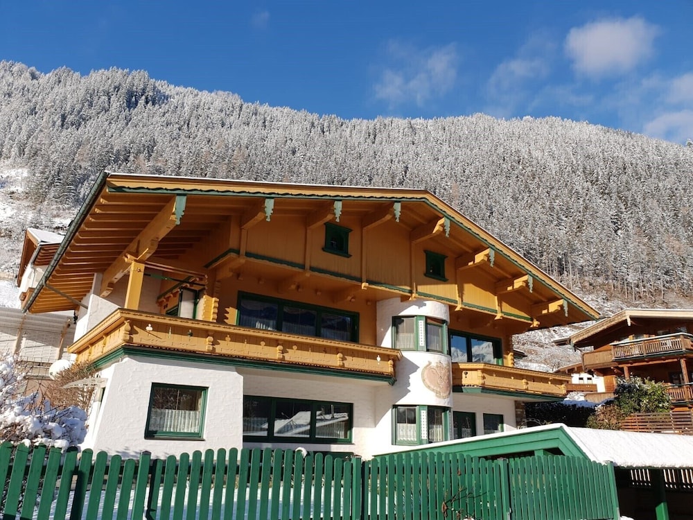 Appartementhaus Zillertal - Finkenberg