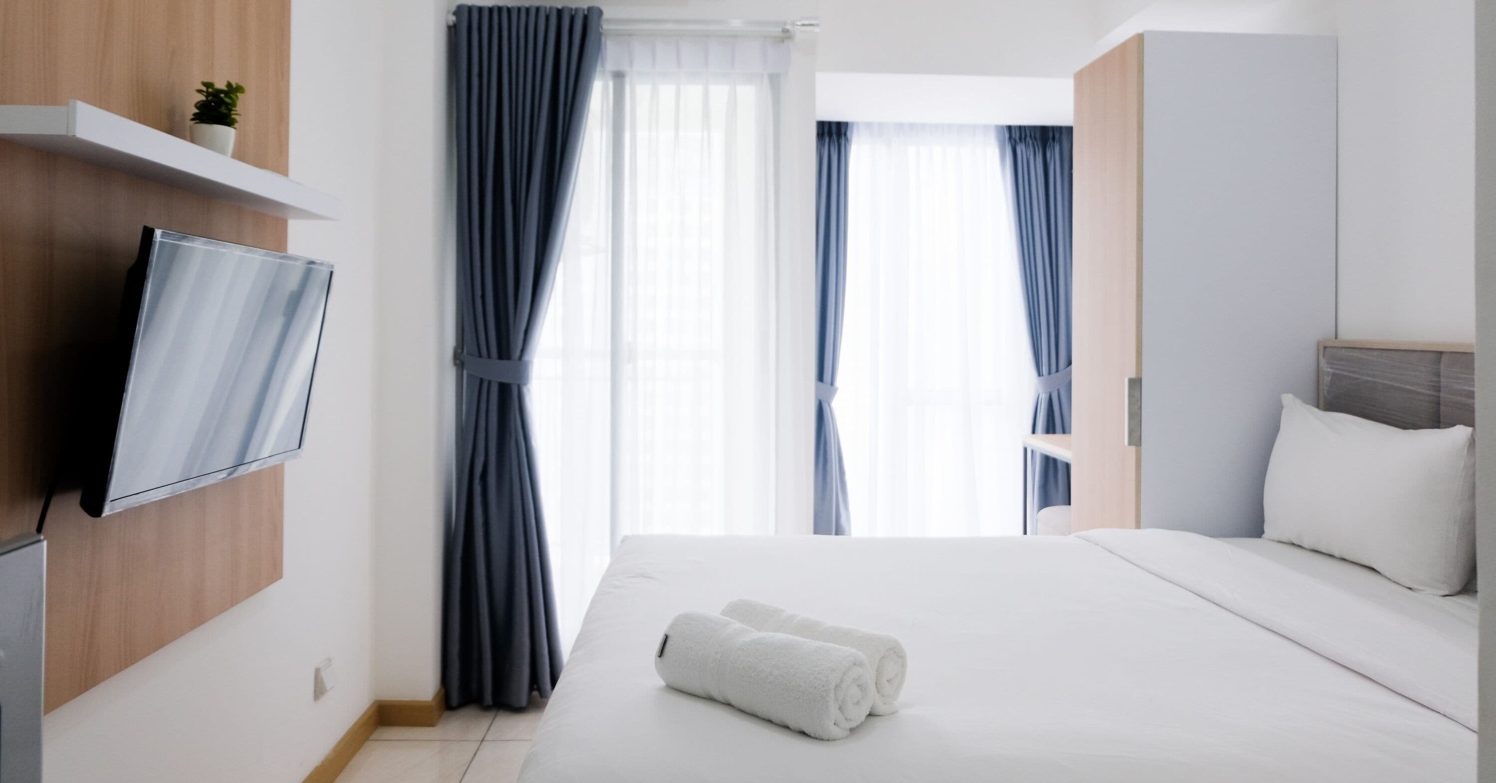 Quarto | 1 quarto, secretária, Wi-fi grátis, roupa de cama fornecida 