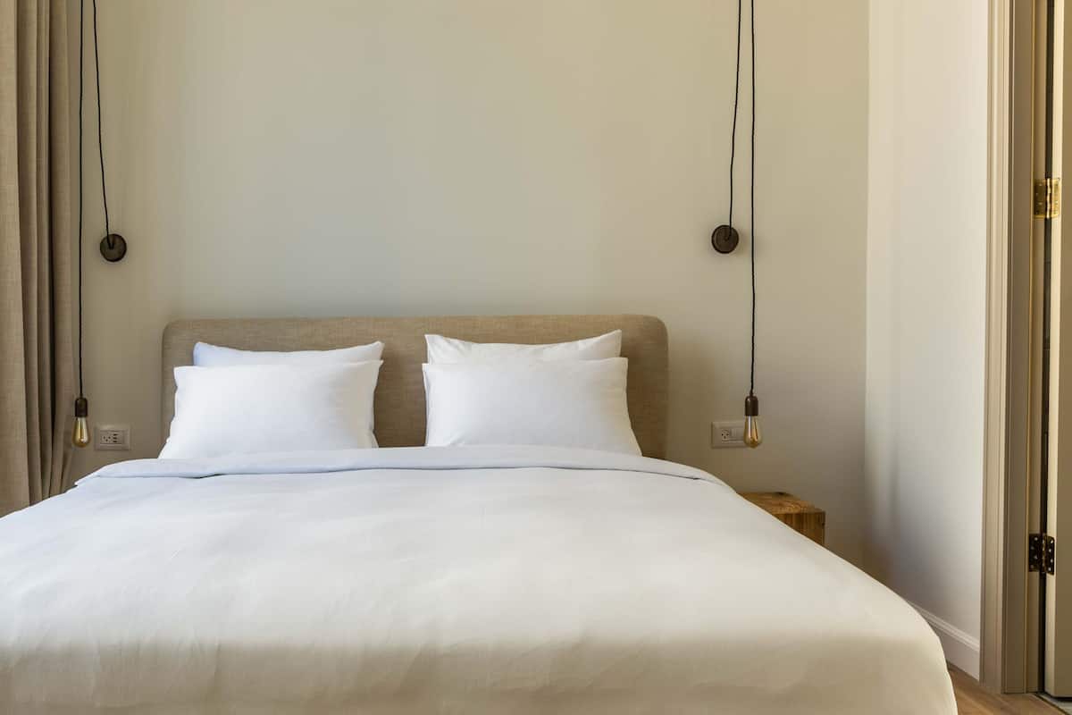 Quarto Duplo Deluxe, 1 cama king-size (XIII) | Cofre no quarto, ferro/tábua de engomar, Wi-fi grátis 