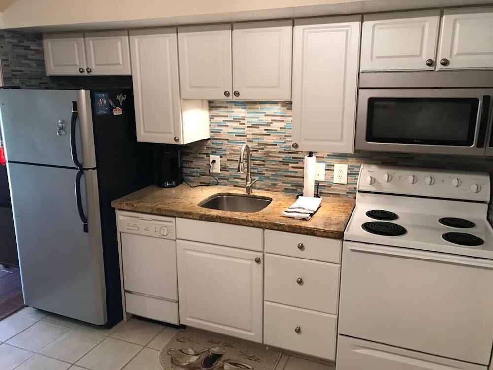 Small But Pretty And Comfortable - Conroe, TX