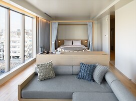 Cofre no quarto, secretária, ferro/tábua de engomar, Wi-fi grátis 