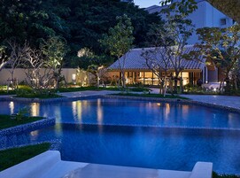 Piscina exterior