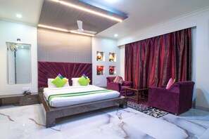 Quarto Premium | Secretária, quartos insonorizados, ferro/tábua de engomar, Wi-fi grátis