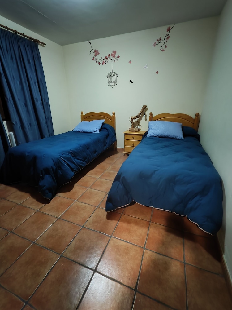 Casa Rural (Alquiler íNtegro) Los Alisos Para 14 Personas - La Cabrera