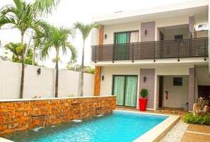 Piscina externa
