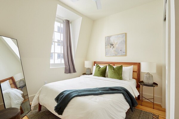 The Louie Hotel New Orleans, Belvilla District 6 Formerly Sonder - New Orleans, LA